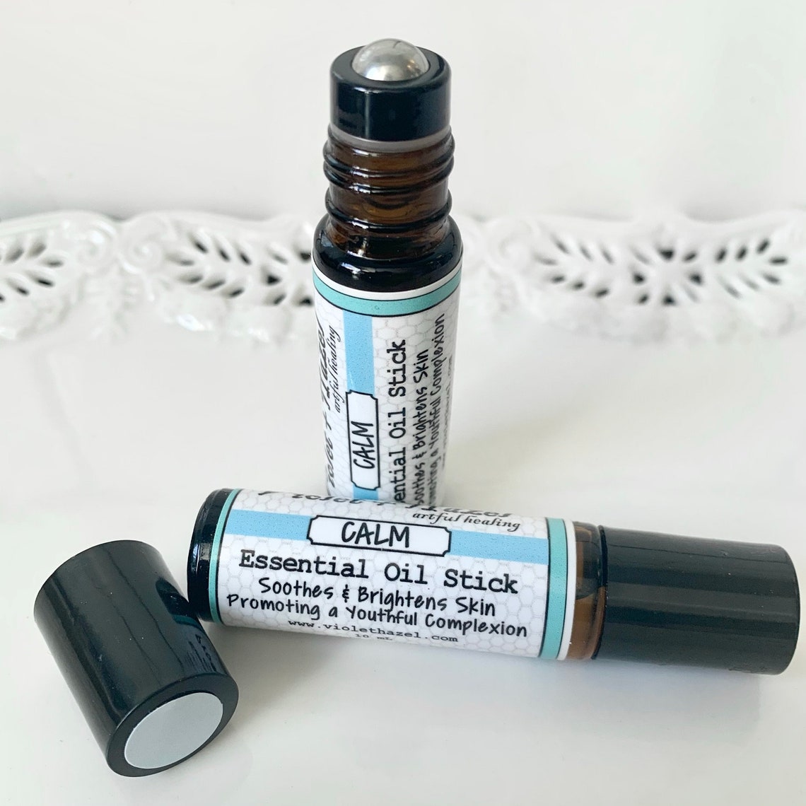 Calm Essential Oil Stick Soothes & Brightens Skin, Promoting a Youthful ...