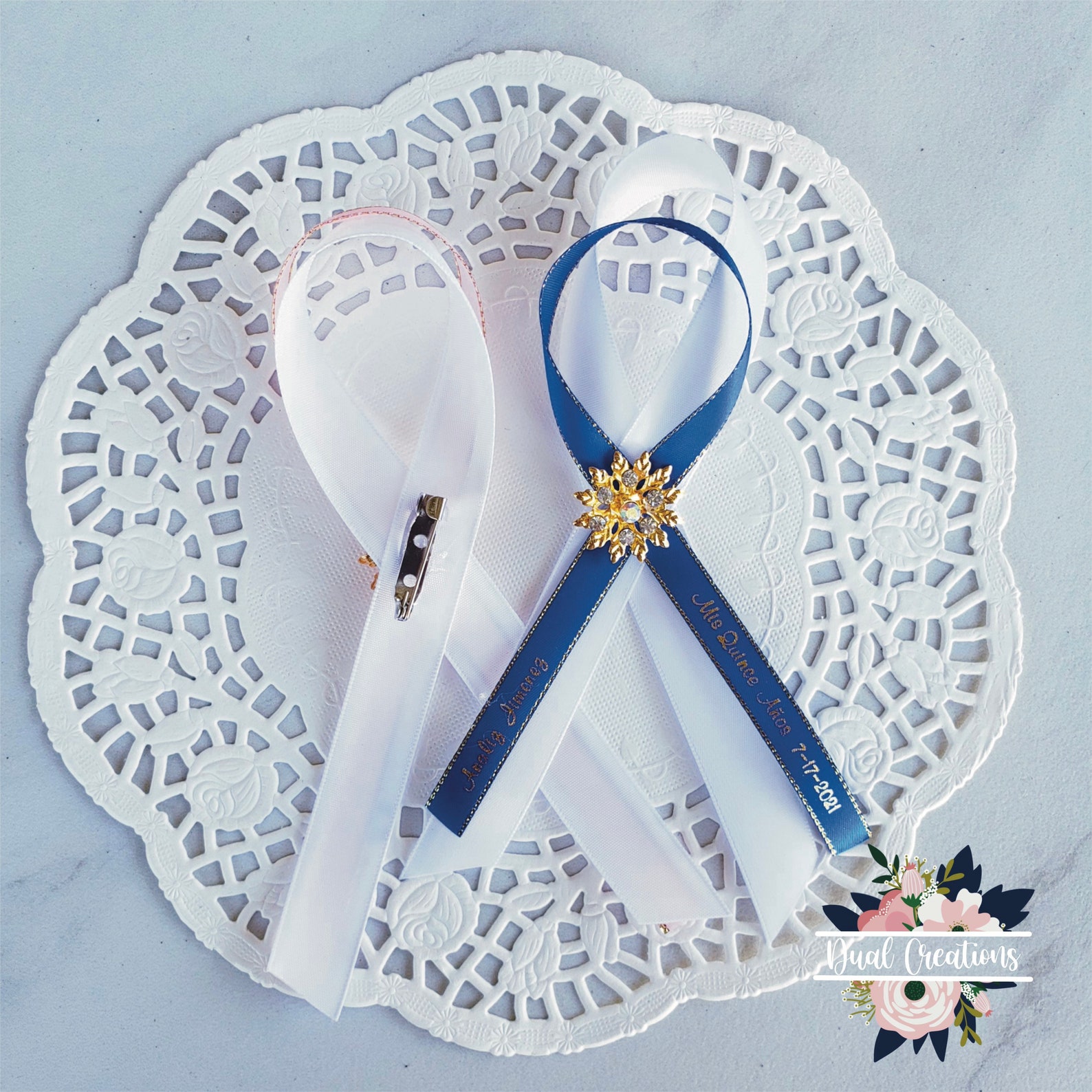 Personalized Wedding Capias: Ribbon Pin Favors, Set of 12 - Etsy