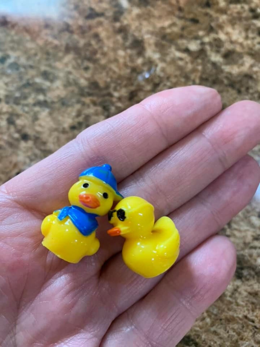 Mini Resin Ducks Christmas Supplies Elf Bathtub Prop Fake Santa Rubber ...