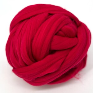 Raspberry Red Merino Wool Roving: Felting & Spinning Fiber - Etsy