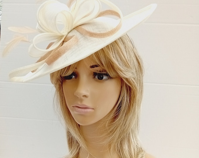 Creamy Ivory Fascinator Sinamay & Feather .stunning Shaped Fascinator ...