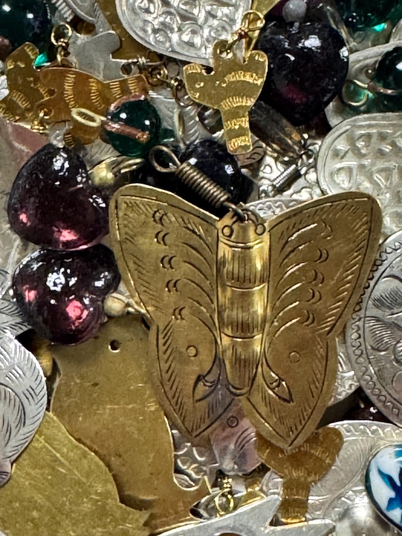 Heavy Metal Mix 1/2 - 3 Lb Vintage Bronze Silver Findings Thailand ...