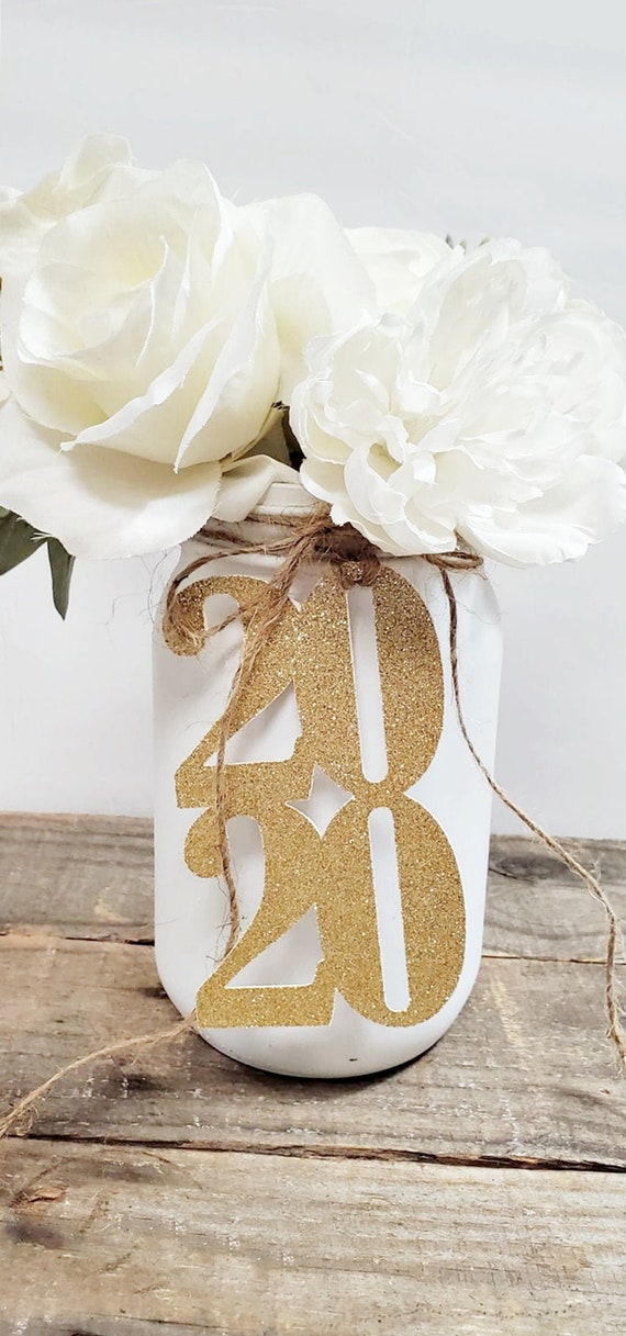 2022 Graduation Centerpieces