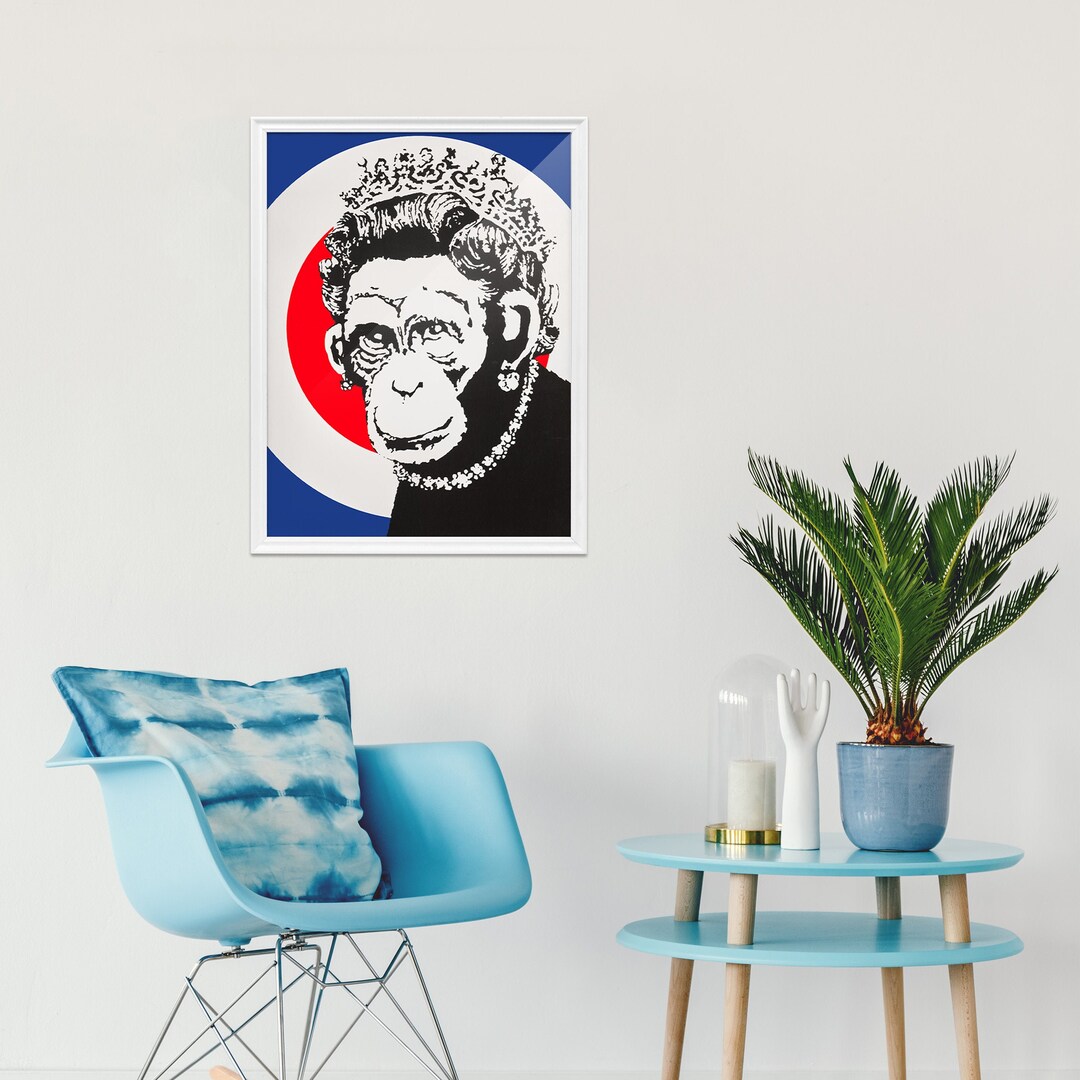 Artist Monkey Queen Poster Print - Home Wall Art Picture Funky Photo ...