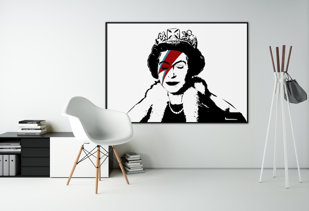 Artist Queen Street Art Graffiti Poster - Elizabeth London Uk Grafitti ...