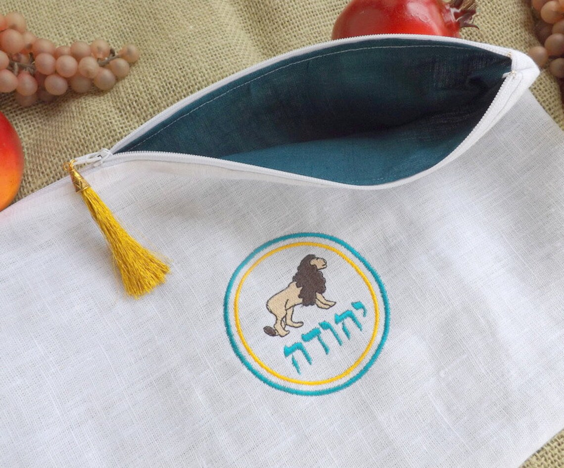 365 Tallit Bag 100% Linen Lion of Yahudah judah Prayer Shawl | Etsy