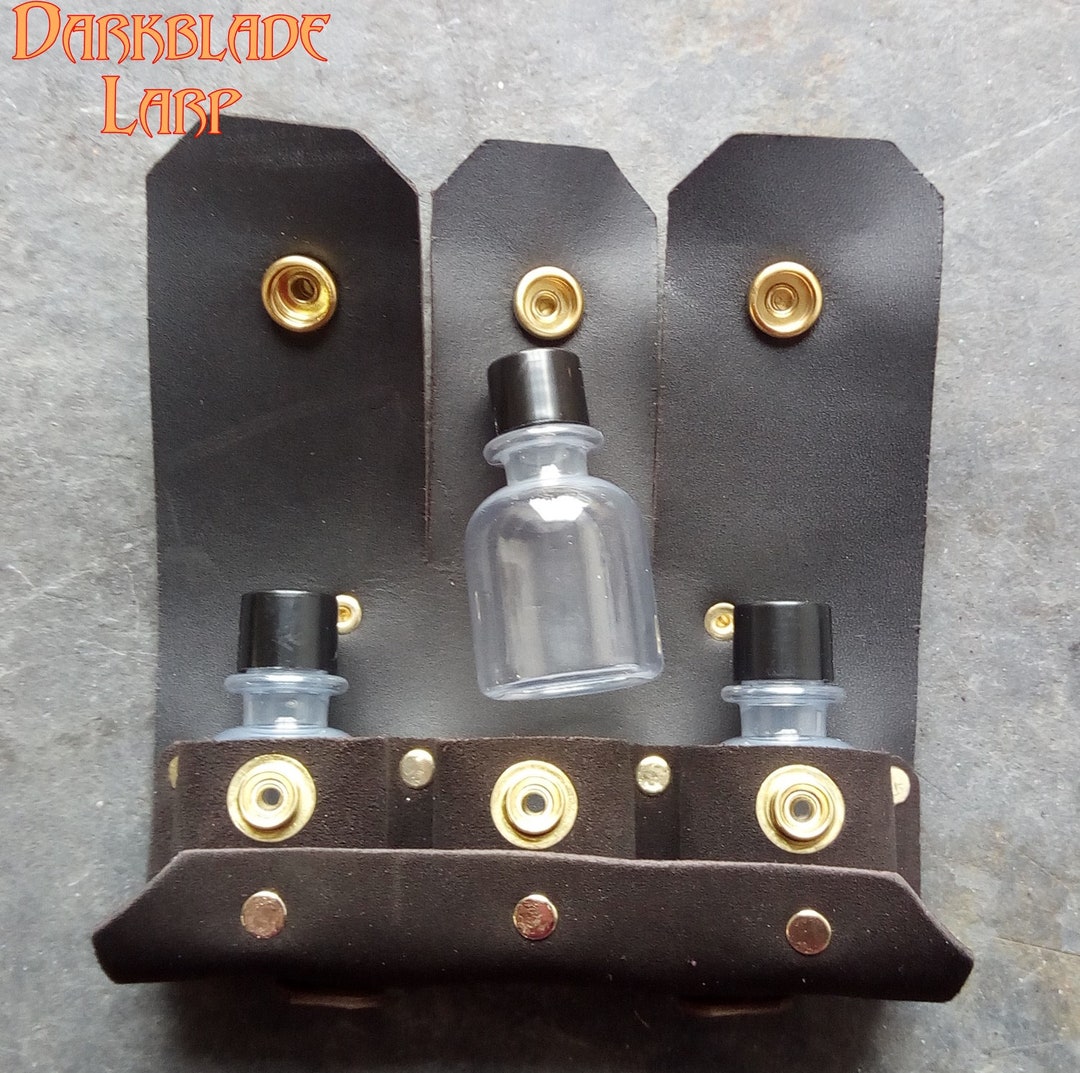 Leather Triple Potion Pouch for an Alchemist in Larp, Cosplay or ...