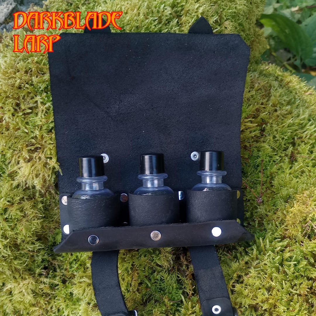 Leather Triple Potion Pouch for an Alchemist in Larp, Cosplay or ...
