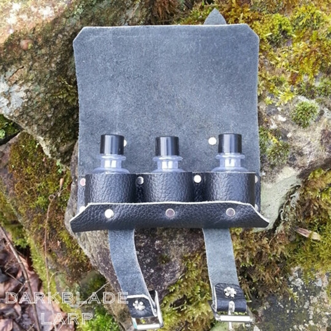 Leather Triple Potion Pouch for an Alchemist in Larp Cosplay - Etsy