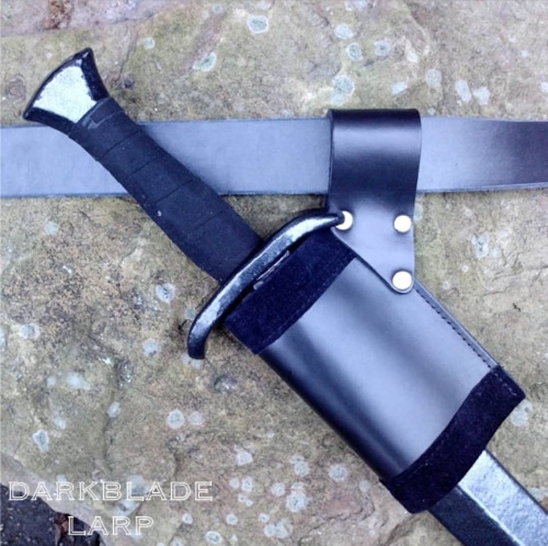 Larp Sword Scabbard, Velvet Lined Leather for Larp and Cosplay - Etsy