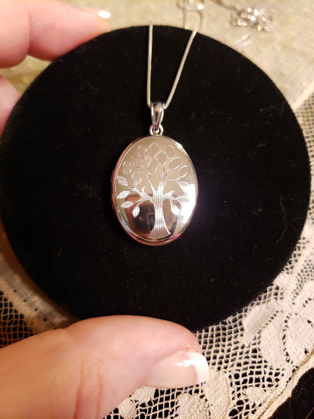 Sterling Silver TREE OF LIFE Oval Locket Necklace, Memory Keeper With ...