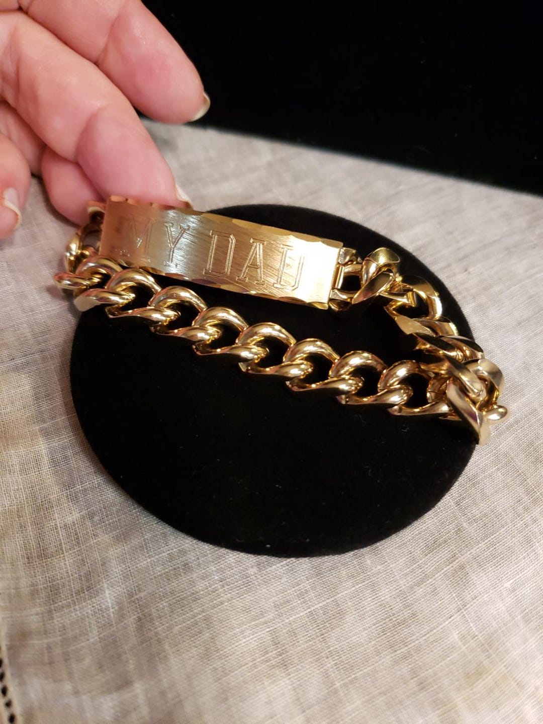 Speidel MENS GOLD ID Bracelet, Curb Link, 8.5" Long, 13mm Wide, Front ...