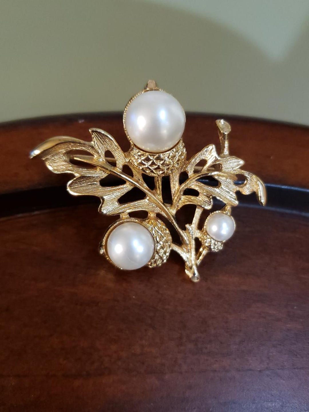 ACORNS & OAK LEAF Pin Brooch, Brushed Textured Gold With Simulated ...