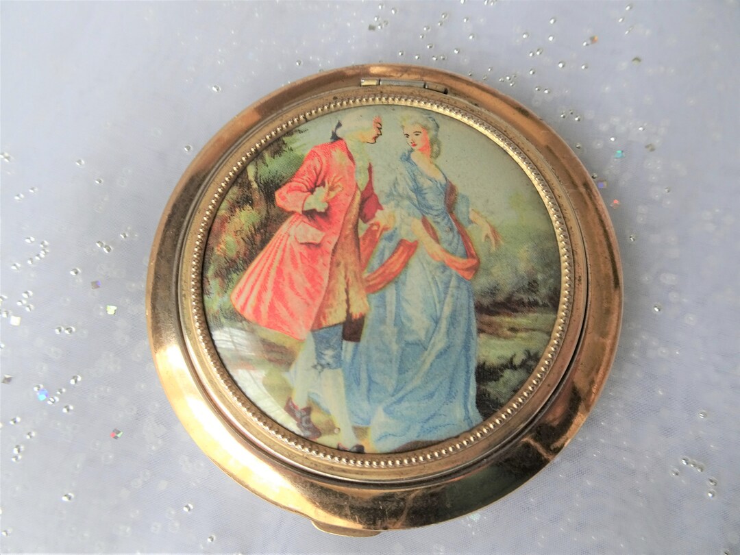 BEAUTIFUL Vintage Powder Compact,romantic Design,purse Powder Compact ...