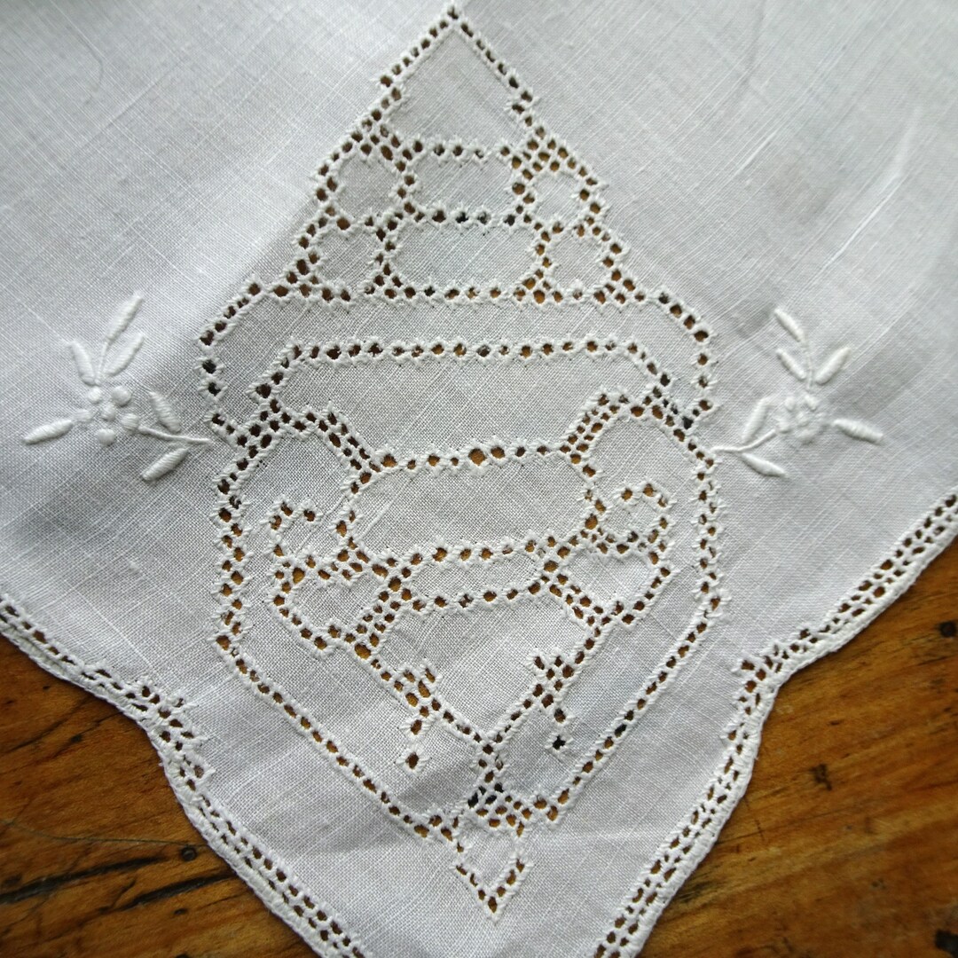 BEAUTIFUL Vintage 1920s-30s Set of 8 Linen Napkins, Hand Embroidered ...
