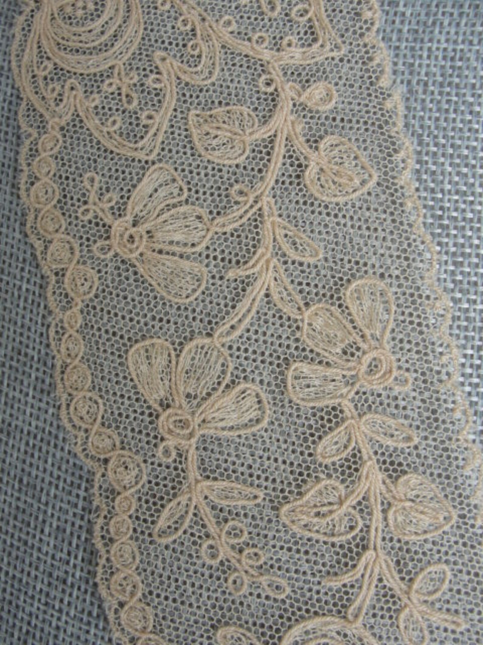 20s ART DECO French Lace Ladies Collar Intricate ROSES Lace Pattern ...