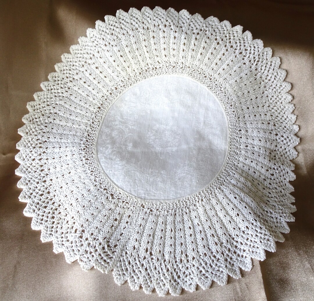 LOVELY Victorian Doily,hand Knitted Lace Edge,roses Damask Linen Doily ...