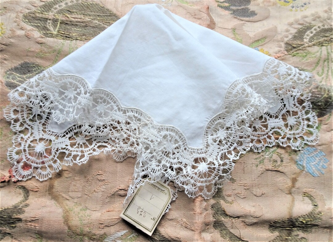 GORGEOUS Rare French Hanky,original Tag,bobbin Lace Handkerchief,bridal ...