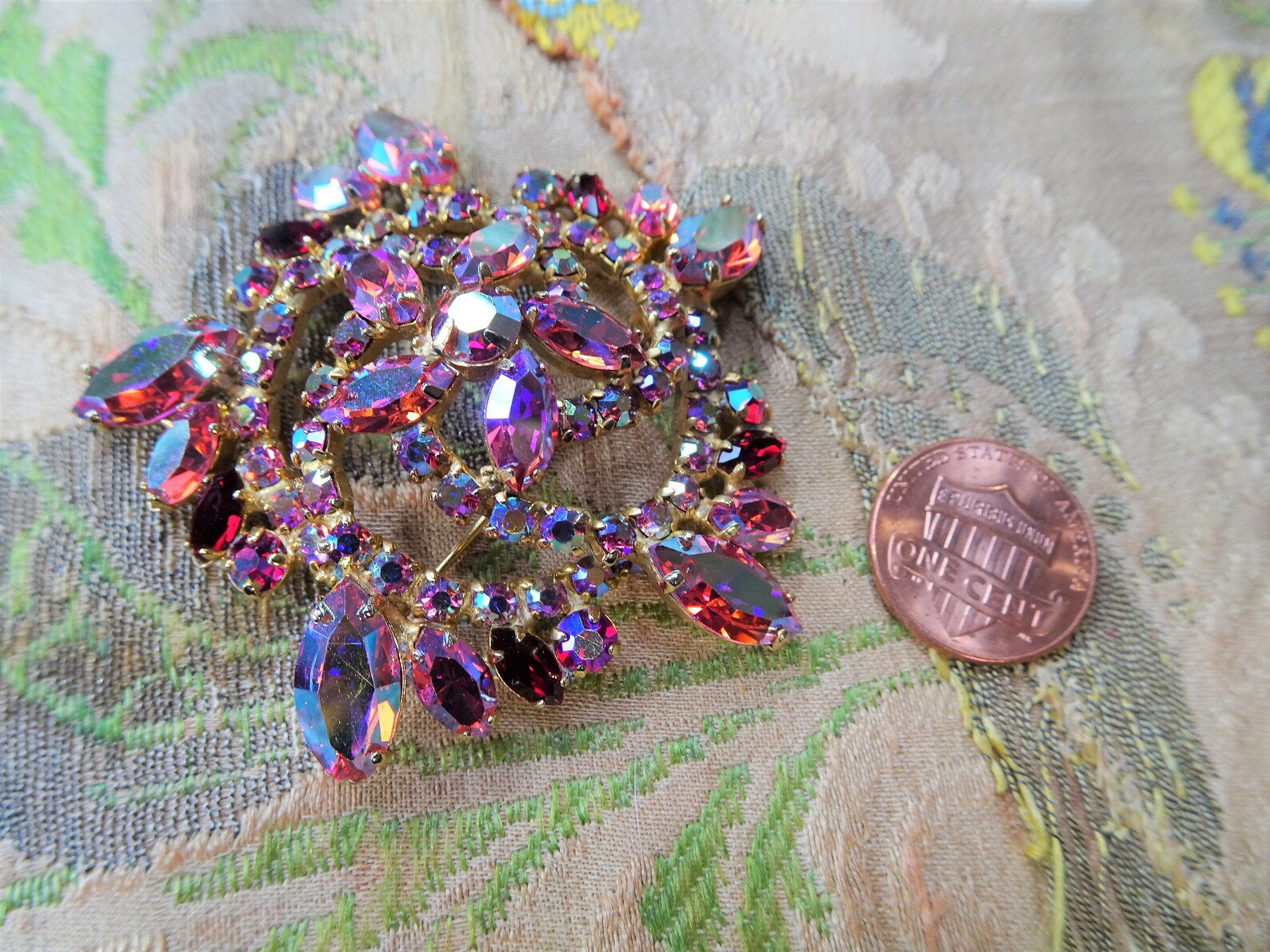 GORGEOUS Broochlarge Glittering PINK AB Rhinestone - Etsy