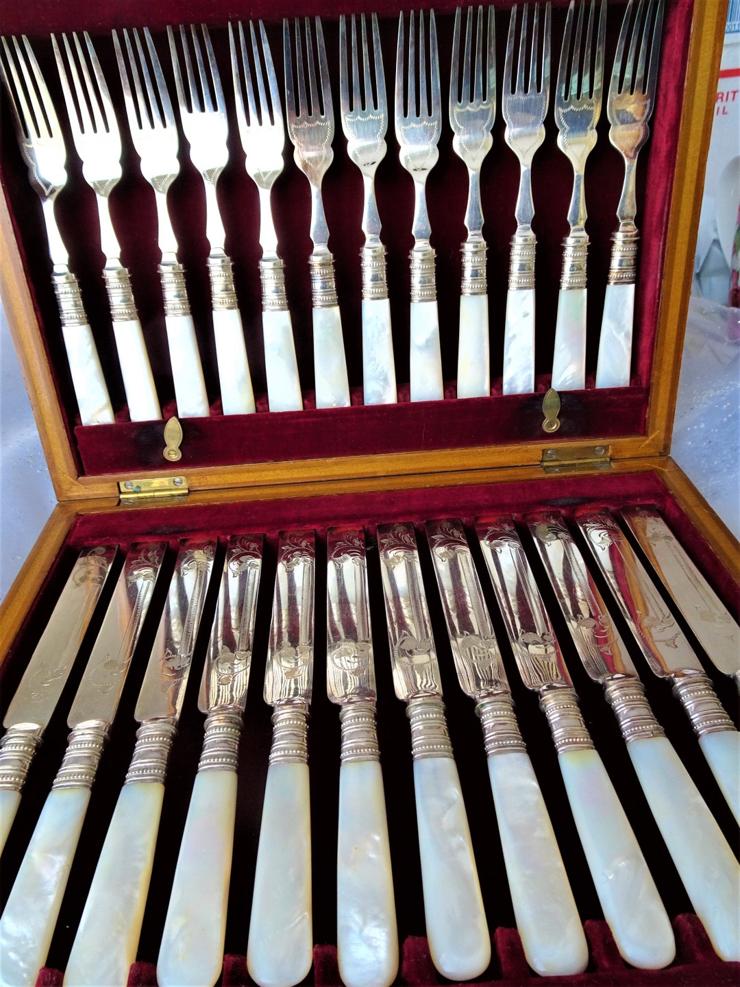LOVELY Antique Mother of Pearl Flatware Cased Set,forks Knives,cased ...