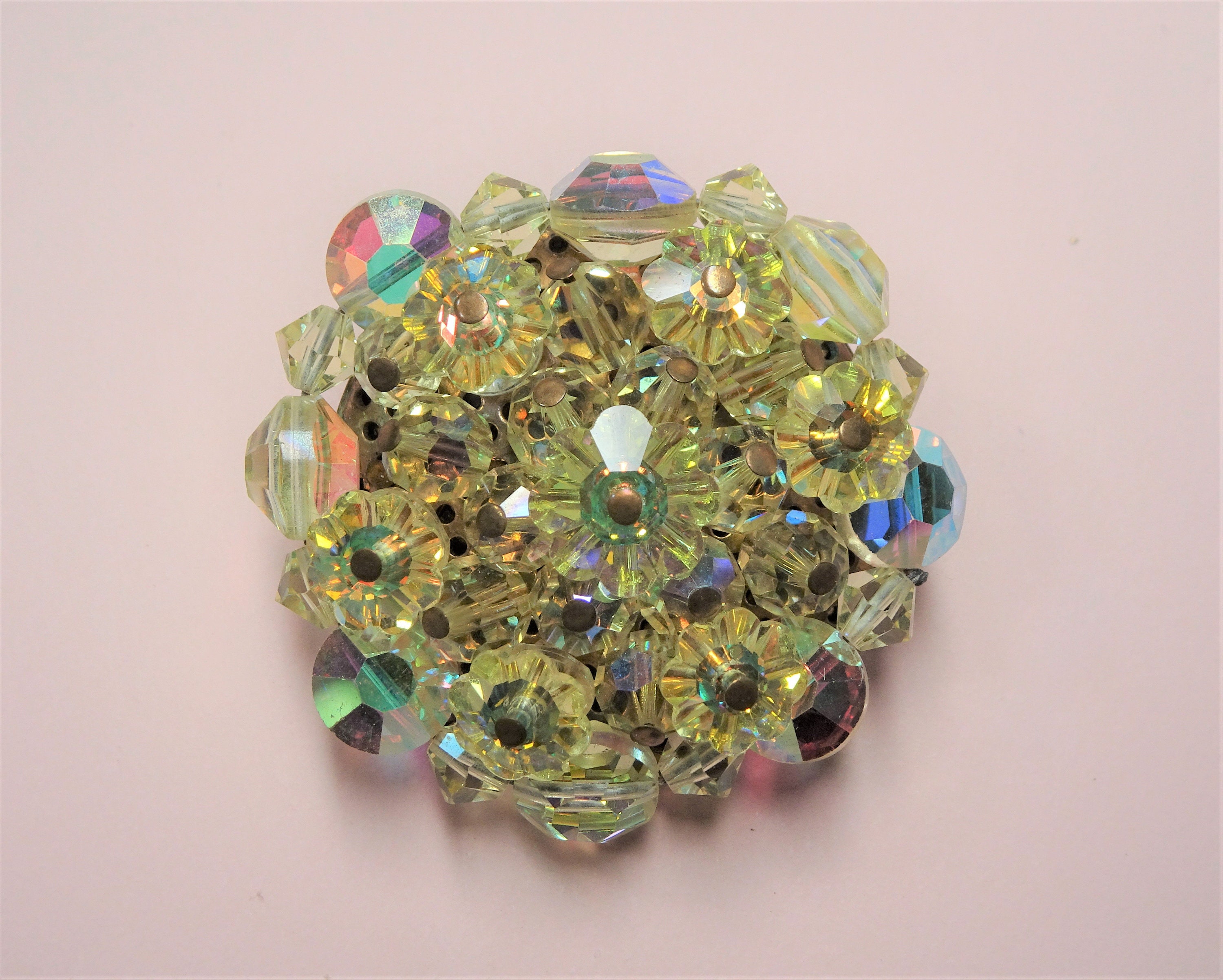 GORGEOUS Chartreuse Cut Crystal Brooch,cut Petal Like Stones,ab ...