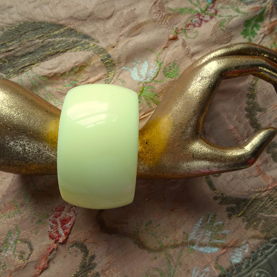 LOVELY Vintage Bangle Bracelet,pale Lemon Yellow Color,wide Cuff Bangle ...