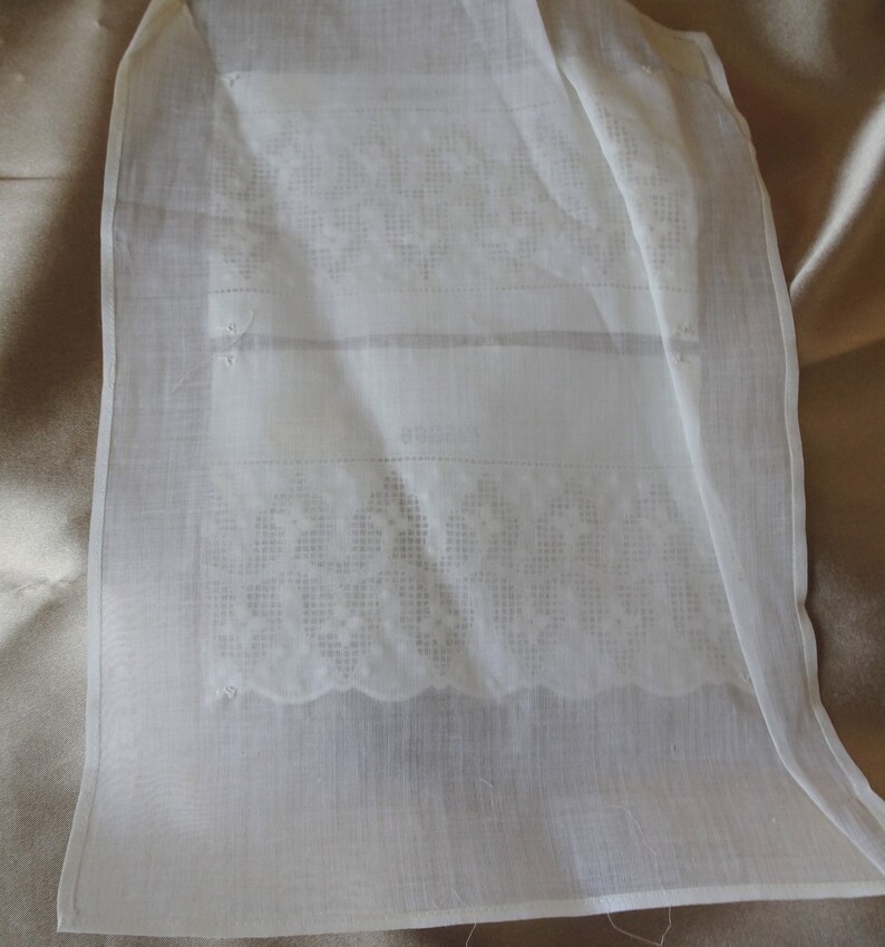 RARE Salesmans Sampler Antique Swiss Embroidered Lace Trim Doll Size ...