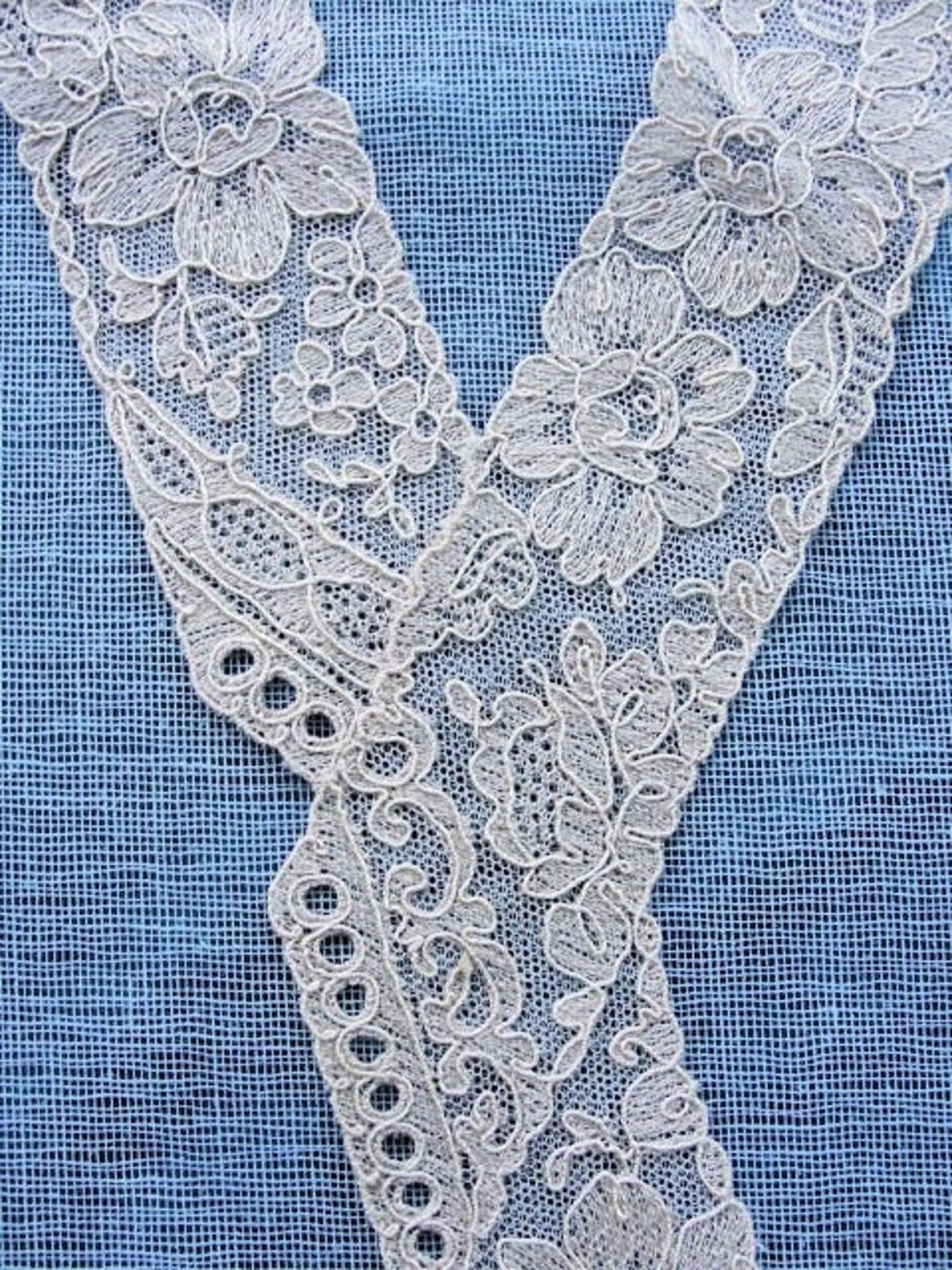 1920s Antique Art DECO French Tulle Netted Embroidered Lace Collar ...