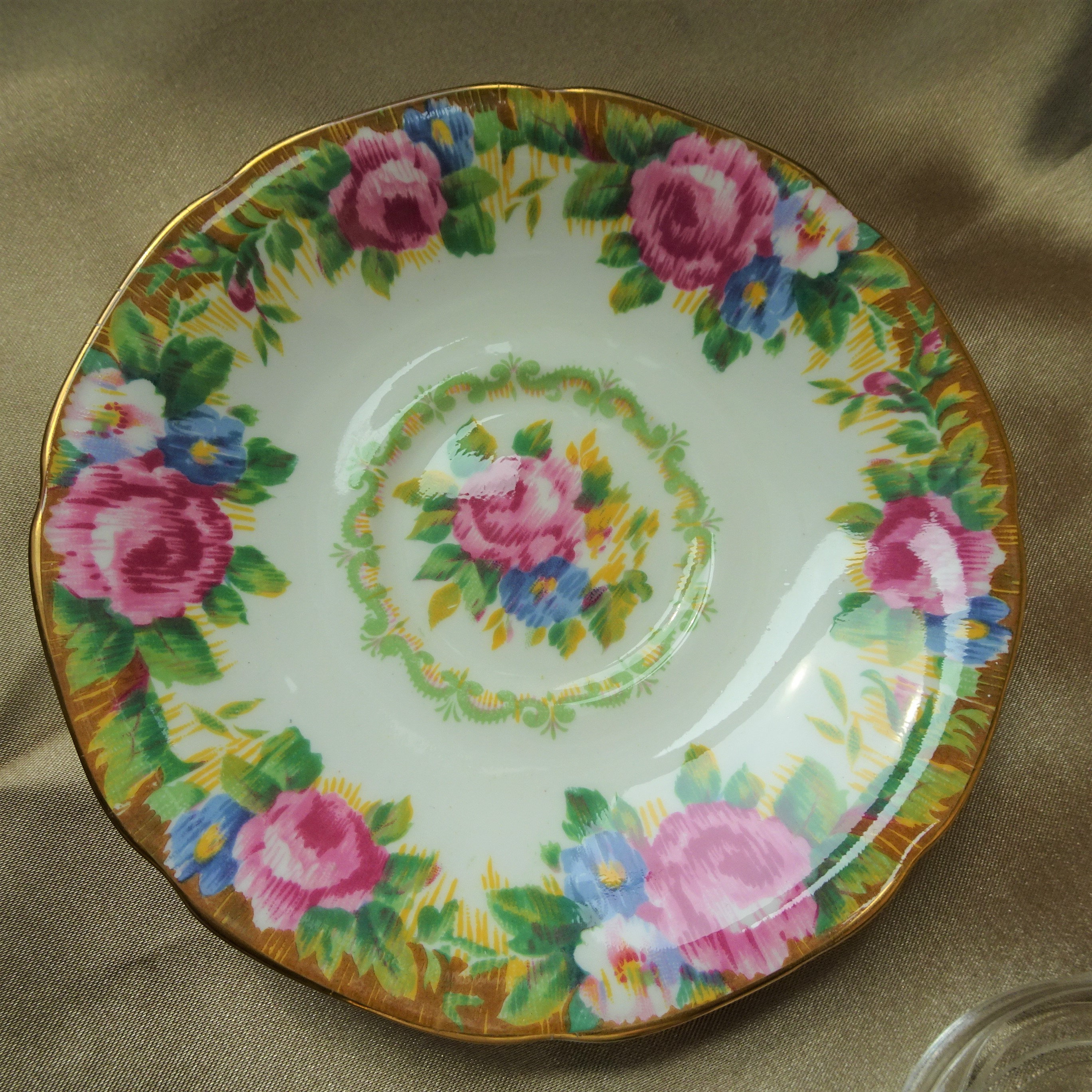 BEAUTIFUL Antique Tea Cup and Saucer TAPESTRY ROSE Paragon English Bone ...