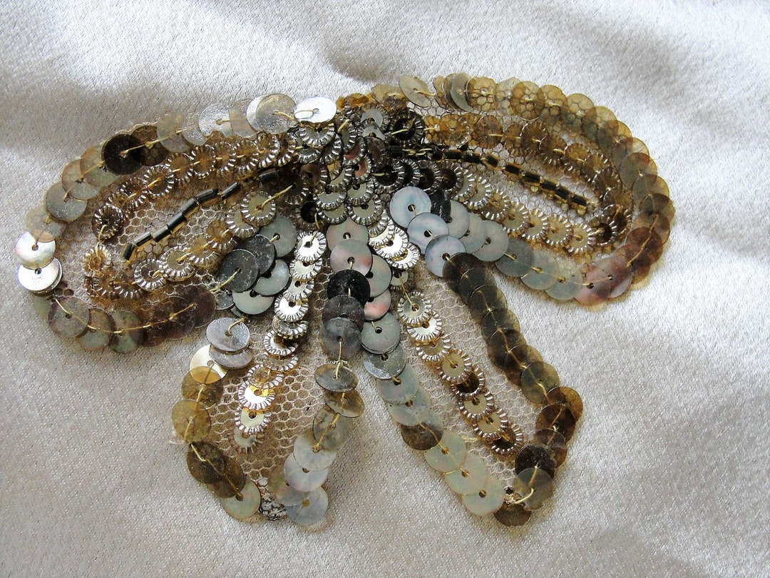 BEAUTIFUL 1920s Flapper Era French Sequin and Beaded Bow Brooch,gold ...