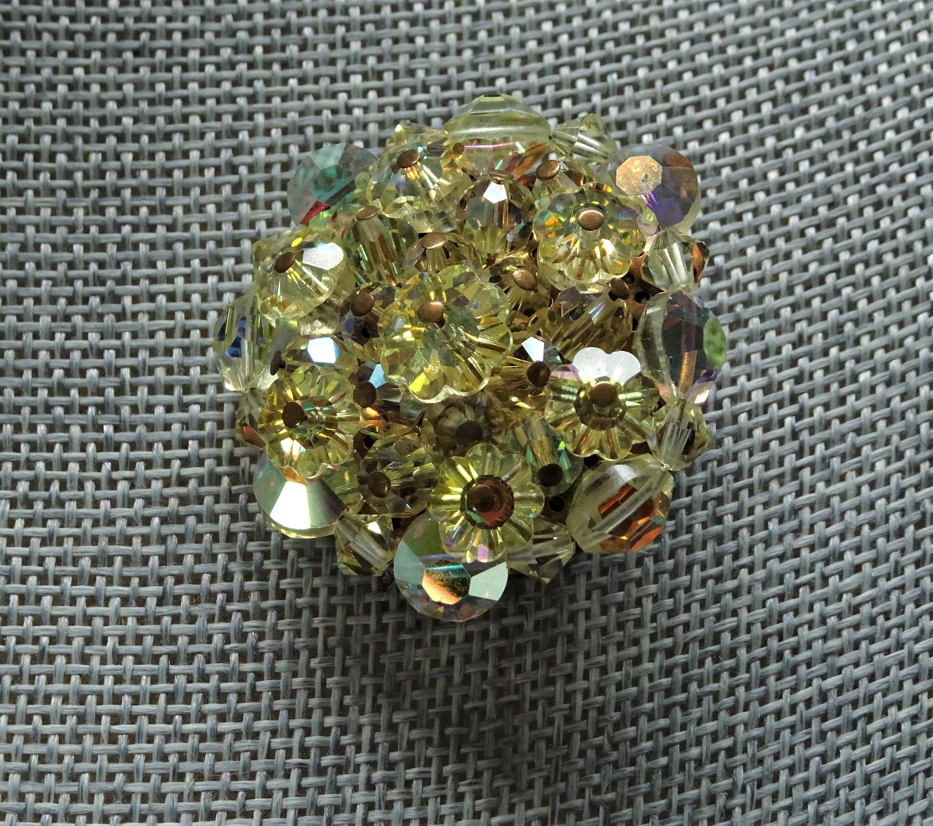 GORGEOUS Chartreuse Cut Crystal Brooch,cut Petal Like Stones,ab ...