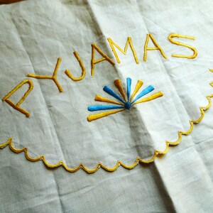 FABULOUS Art Deco Pyjamas Case Envelope, Hand Embroidered Linen Case ...