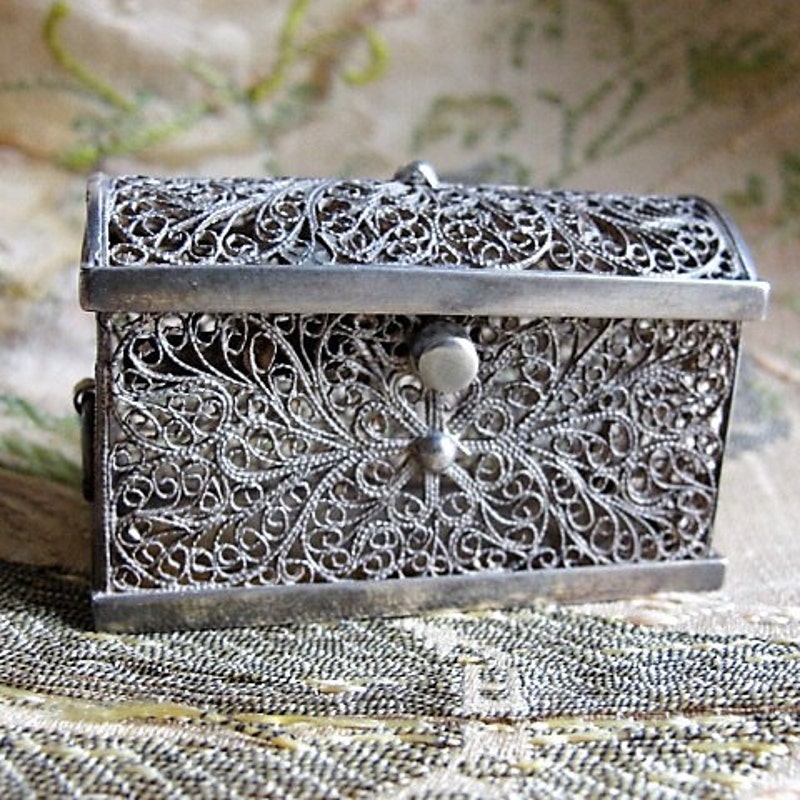 Small Silver Box - Etsy UK