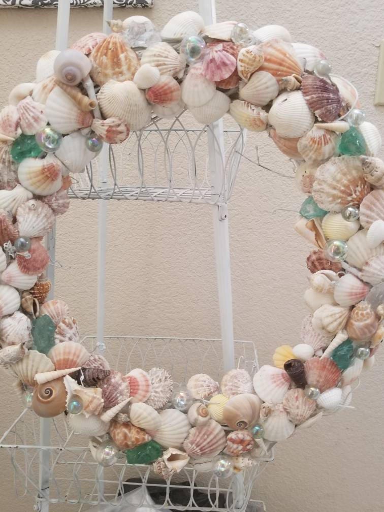 Sea shell wreath great for front door or you can use anywere | Etsy