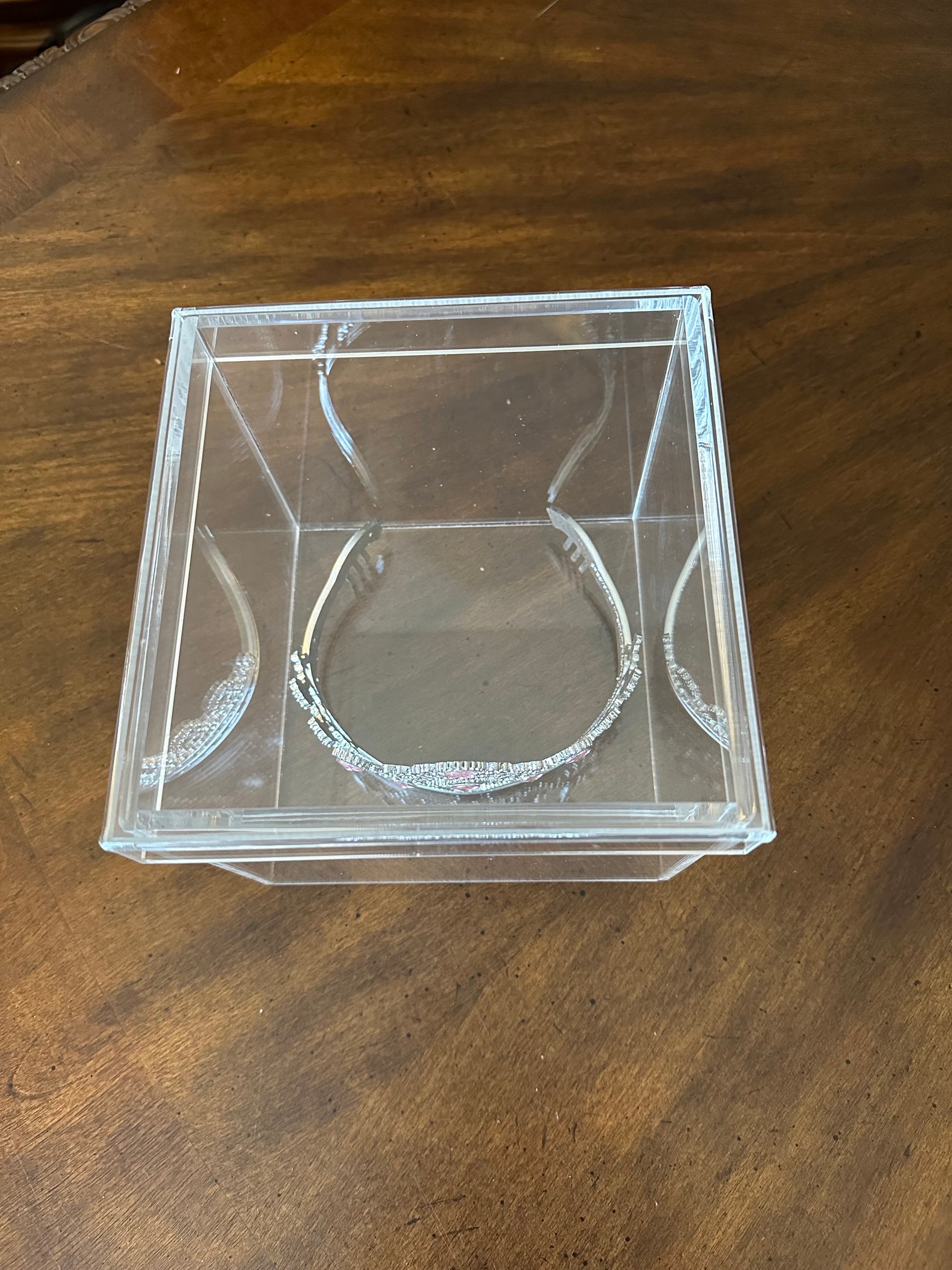 Quinceanera Crown or Tiara Display Box - Beautiful Sturdy Acrylic Box ...