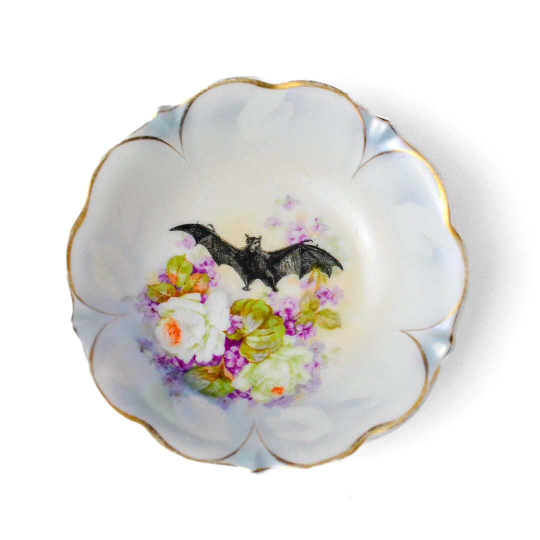 Vintage Bat Redesigned/upcycled Vintage Trinket Dish - Etsy