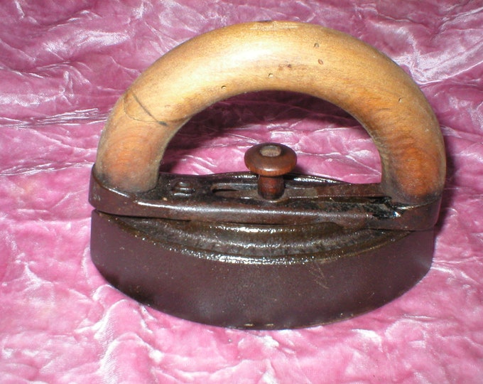 1800's Sad Iron - Etsy