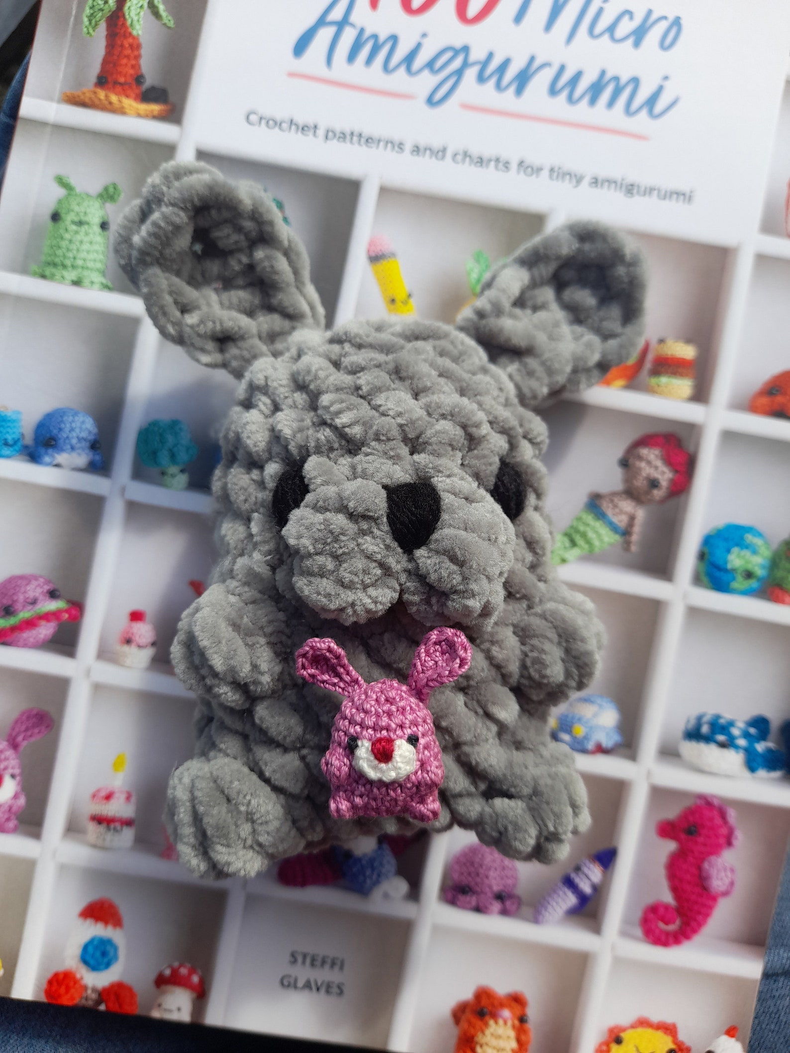 100 Micro Amigurumi : Crochet Patterns and Charts for Tiny Amigurumi ...