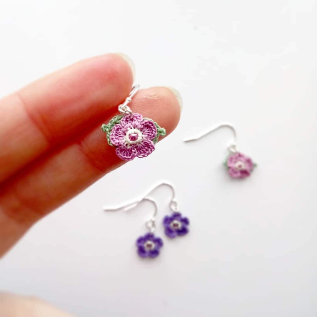Micro Crochet Flower Earring Pattern: Daisy Tutorial (PDF Download) - Etsy