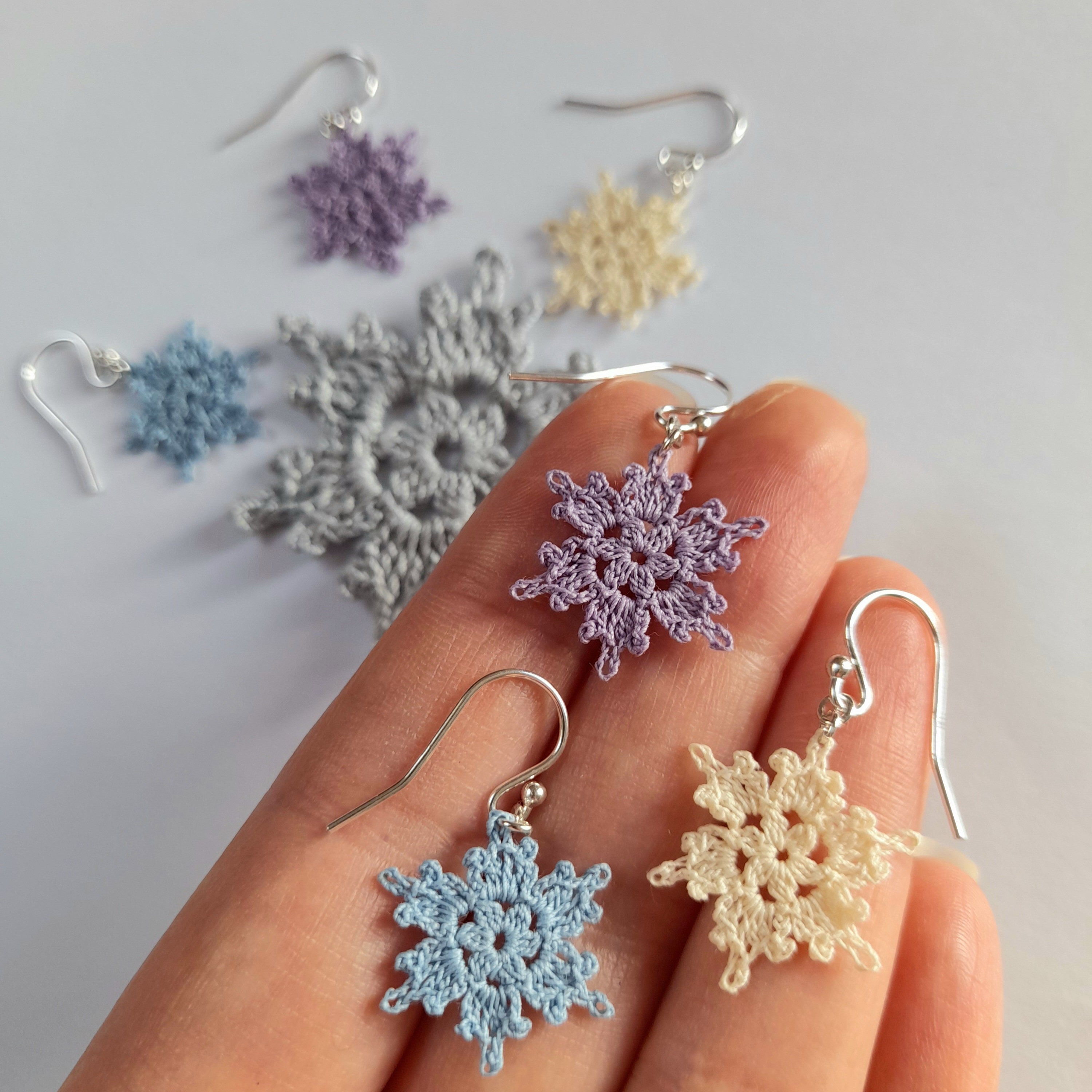 Snowflake Earring Crochet Pattern: Christmas Decoration Tutorial (PDF ...