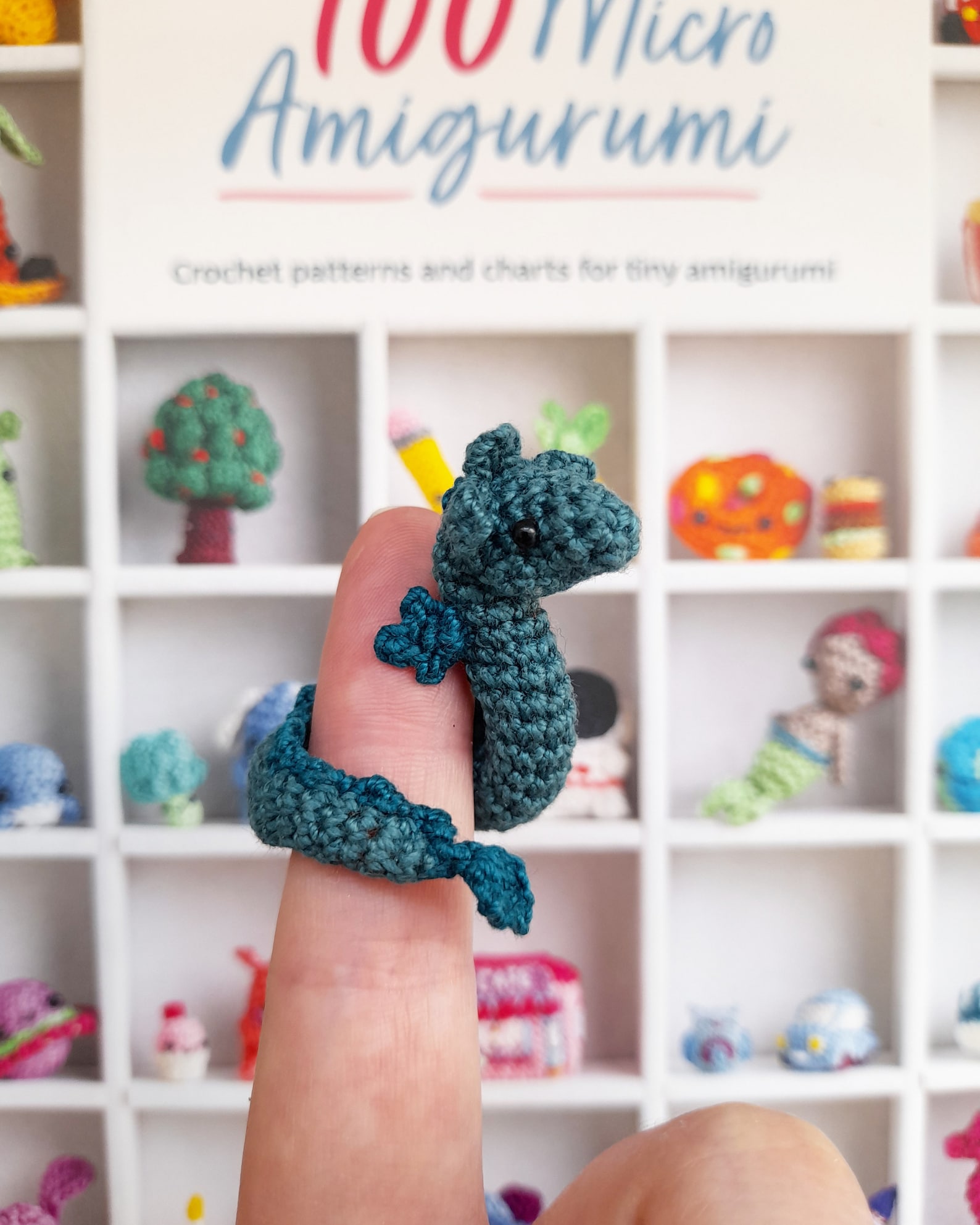100 Micro Amigurumi : Crochet Patterns and Charts for Tiny Amigurumi ...