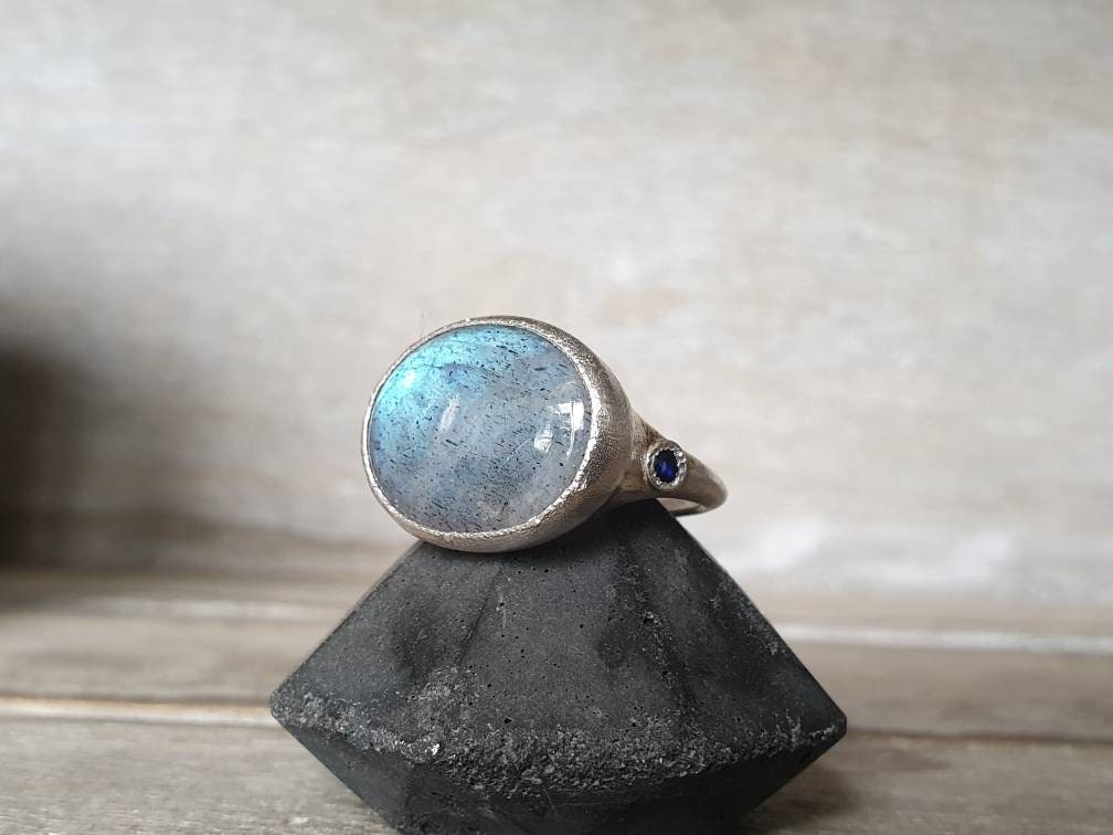 Labradorite Ring- Cabochon Labradorite Ring- Solitaire Ring- Silver ...