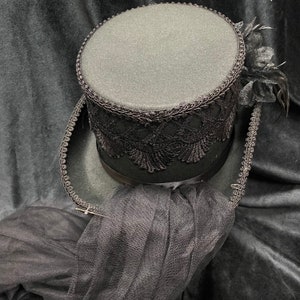Ladies' Top Hat With Veil and Cameo | Victorian Gothic Vampire ...