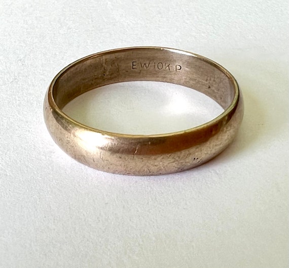 Antique gold band store