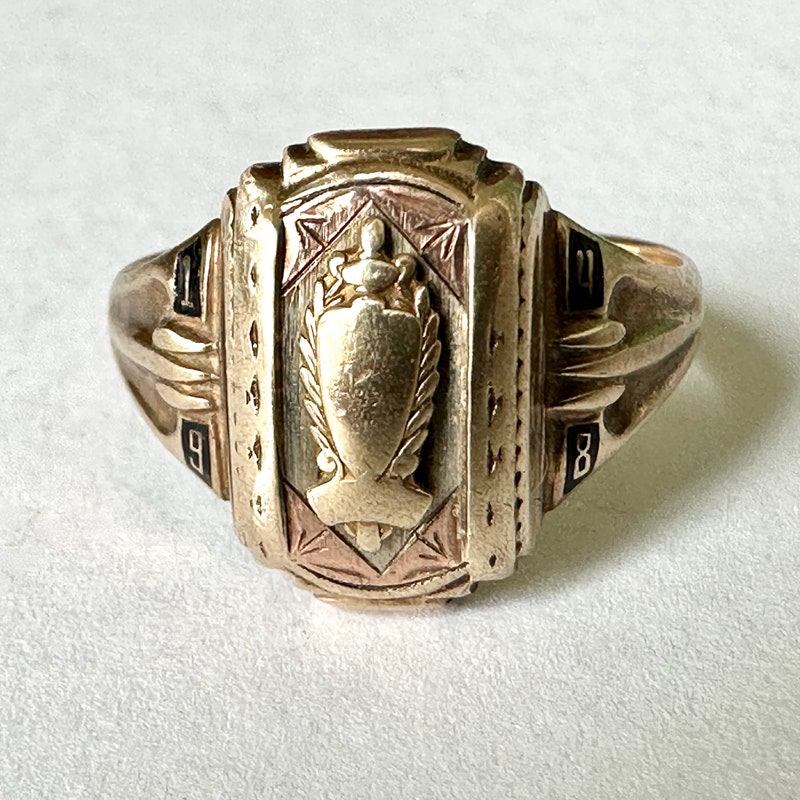 Class Ring - Etsy