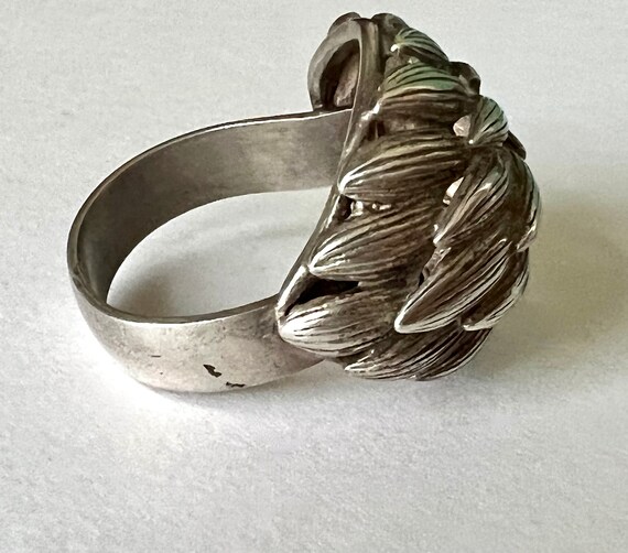 vintage sterling botanical Napier ring, size 7.75, ad… - Gem