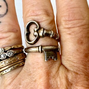 Vintage Sterling Avon Key Wrap Ring, Size 5.75, Adjustable - Etsy