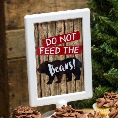 Do Not Feed the Bears Sign Lumberjack Decor Camping Party - Etsy
