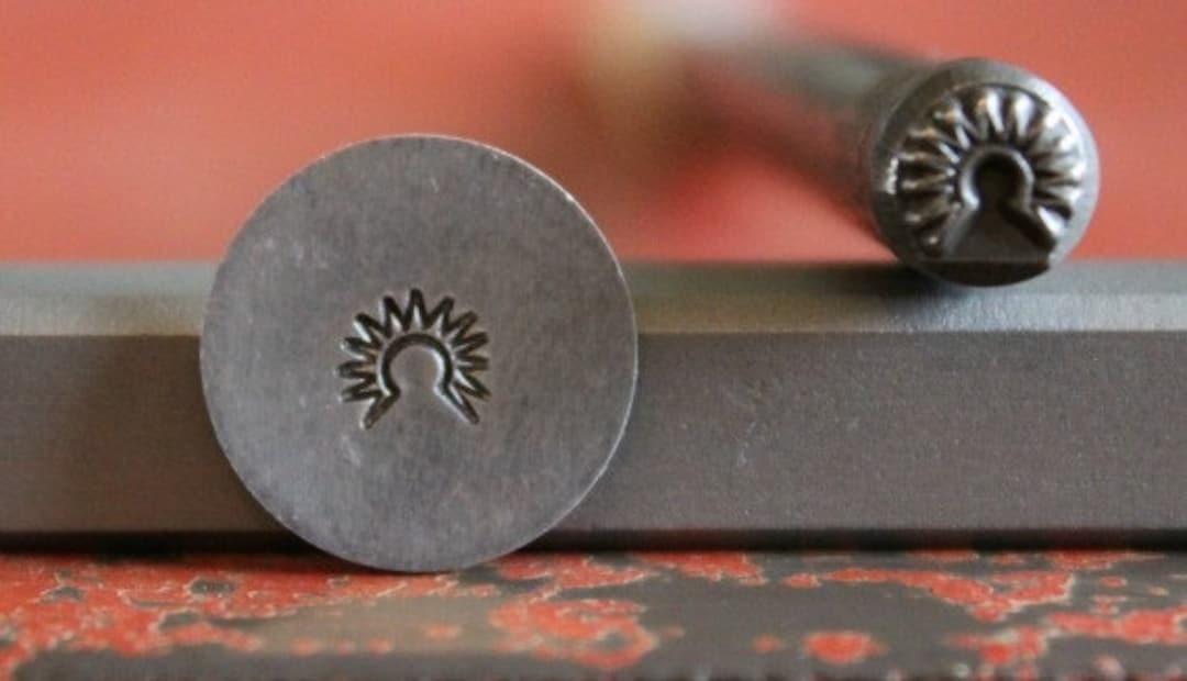 Indian Headdress Metal Design Stamp - Metal Stamp - Metal Stamping and ...