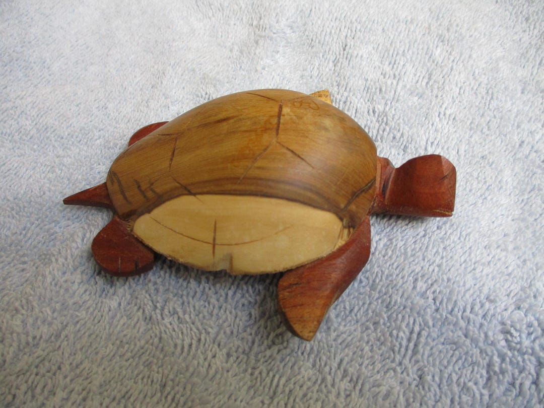 Hand Carved Wood Turtle Two Tone Wood Figure - Etsy